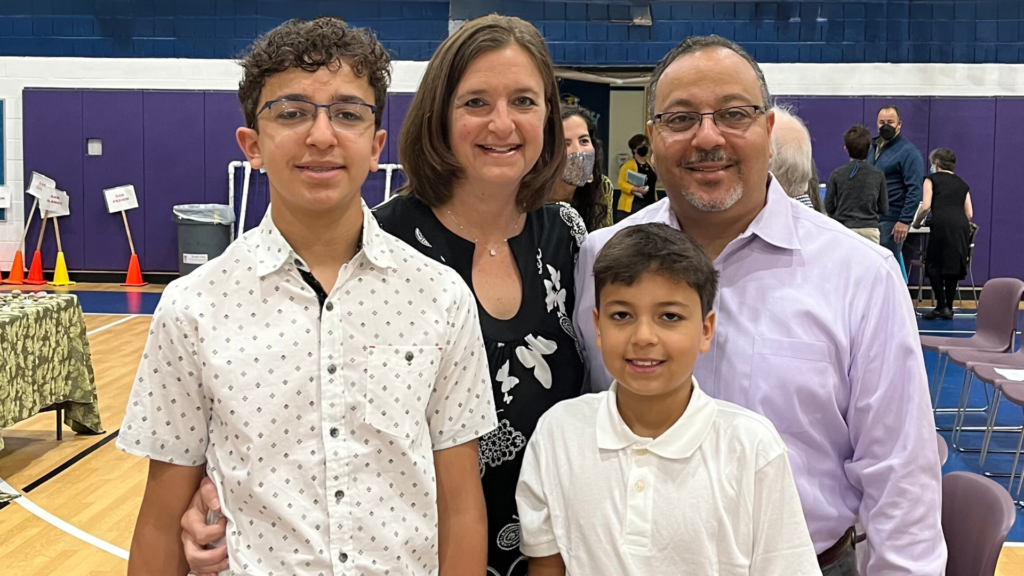 Building Our Interfaith Family: Navigating Cultures, Religions, and ...